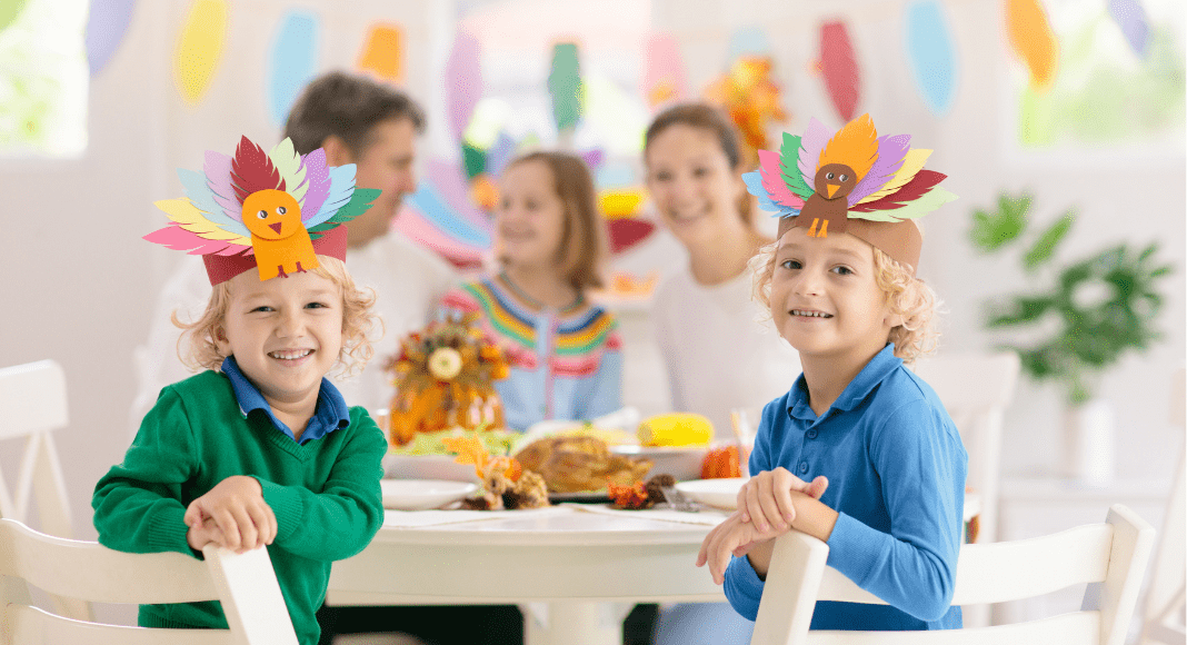 An Engaging Thanksgiving Kids' Table They Will Love